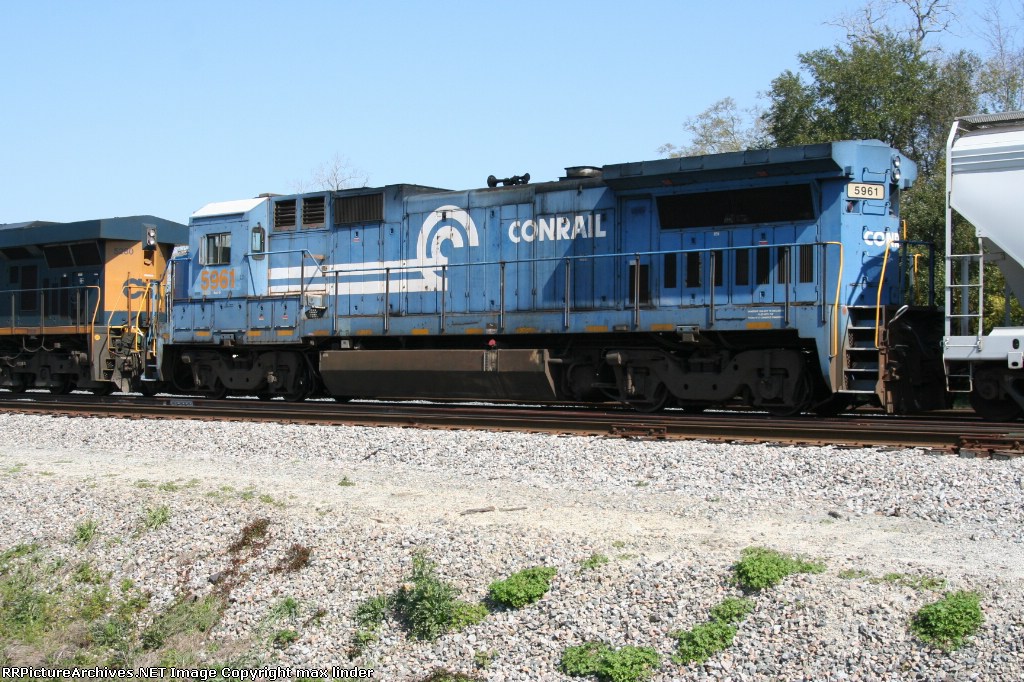 CSX 5961